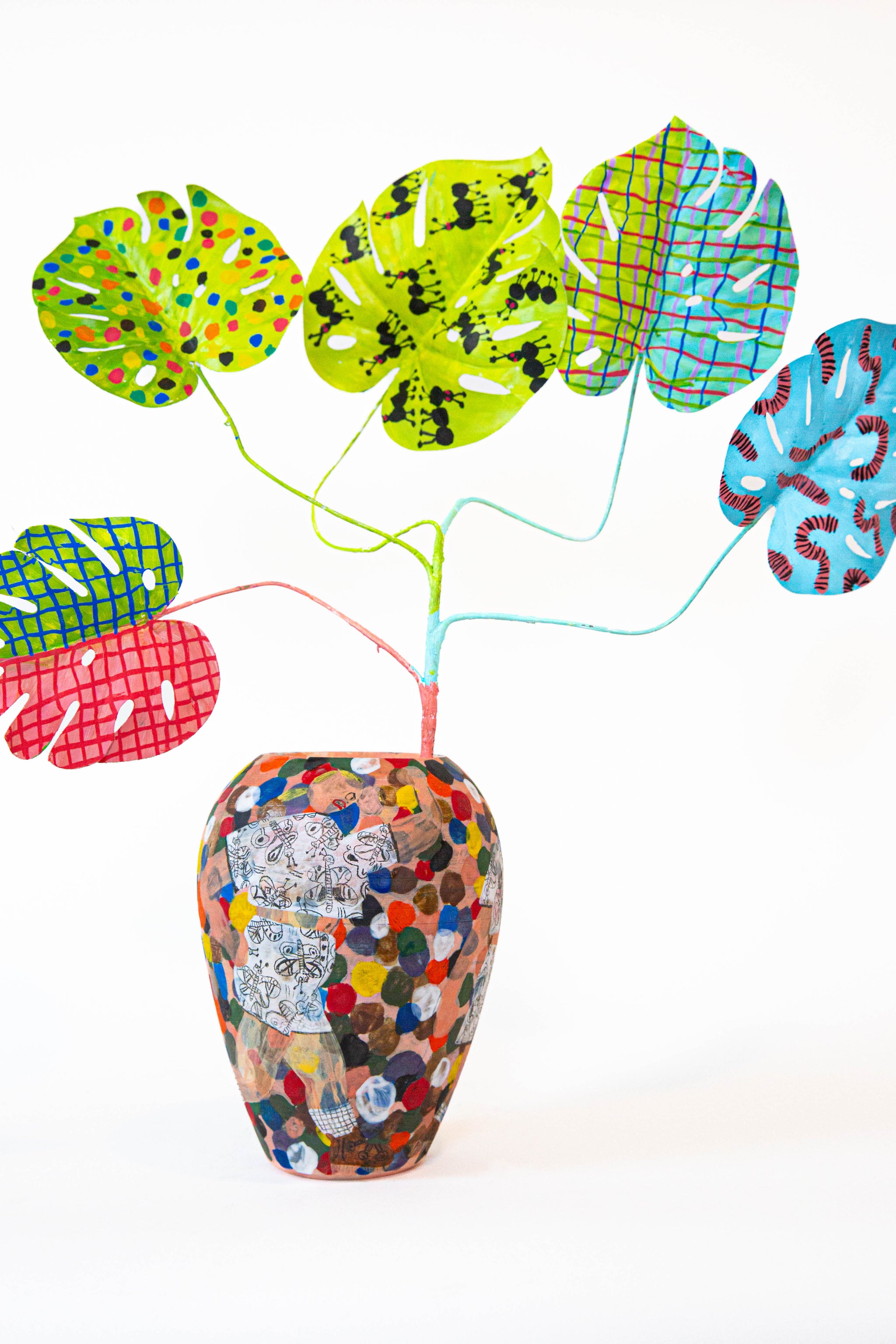 Large Spotted Vase – cloud 9 clay